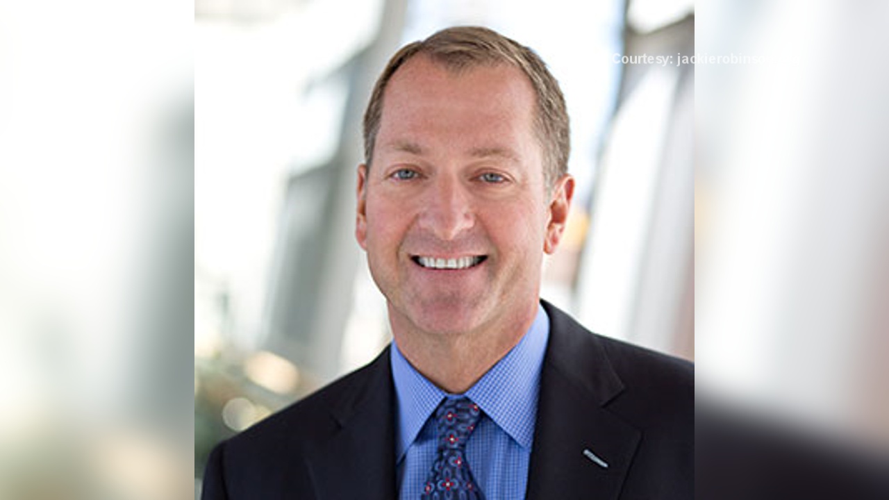 New Era Cap CEO Charged After Parking Lot Altercation – WNY News Now