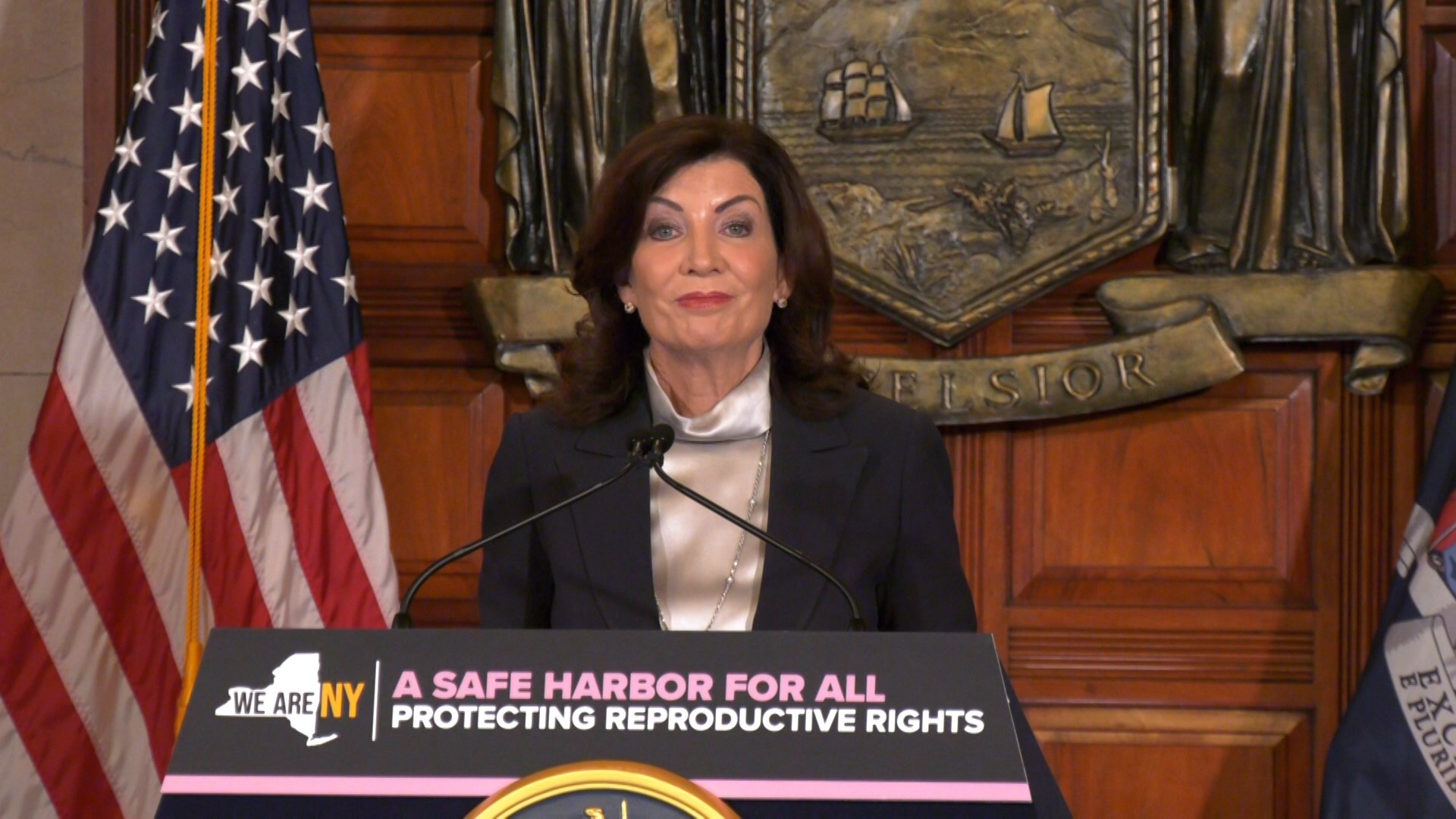 Gov. Hochul signs legislation to expand reproductive healthcare – WNY ...
